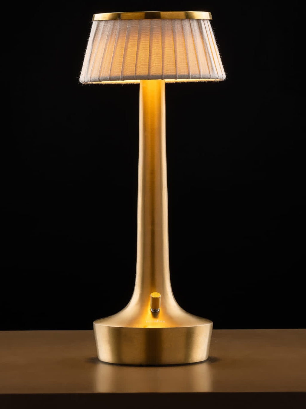 Shop Ivory Gold Wireless Table Lamp Online – Rosha India
